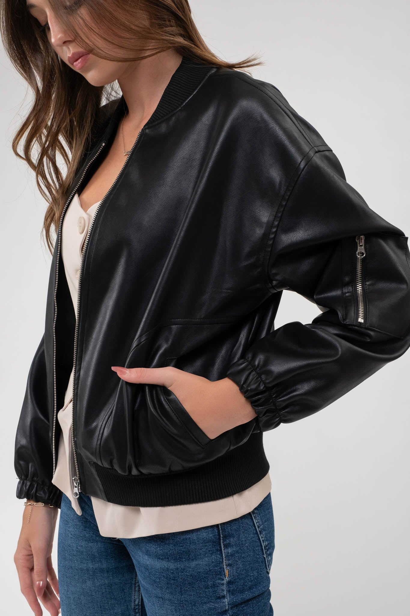 LEATHER BOMBER JACKET – Mia Mod